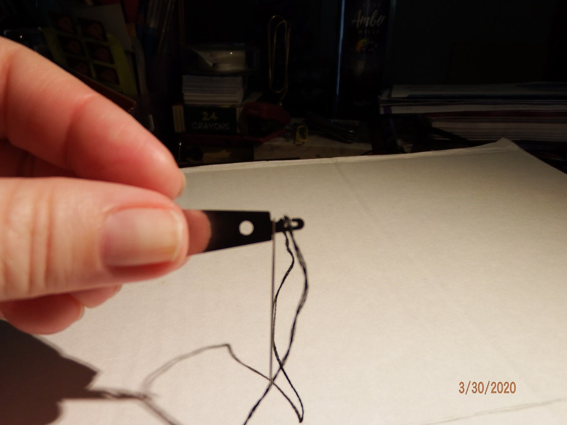 Needle Threader for Cross Stitch, Crochet, Knit, Needlepoint and ...