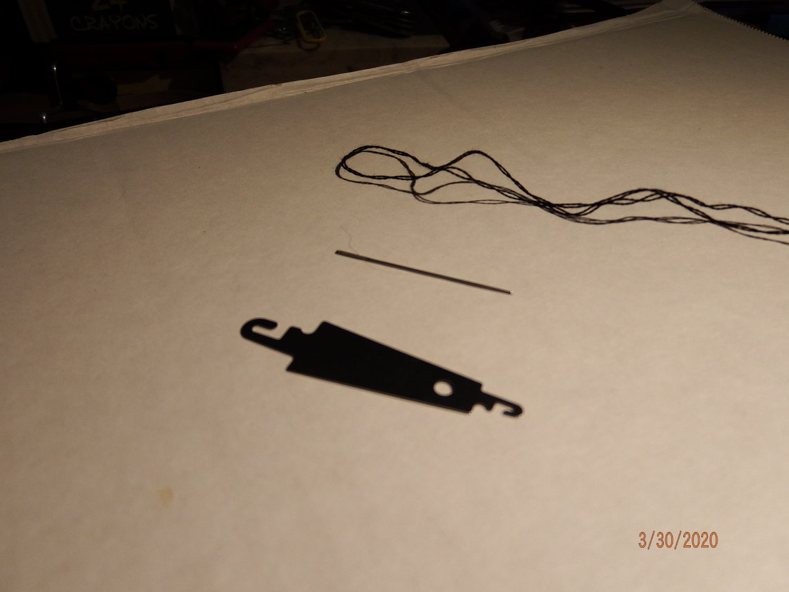 Needle Threader for Cross Stitch, Crochet, Knit, Needlepoint and ...