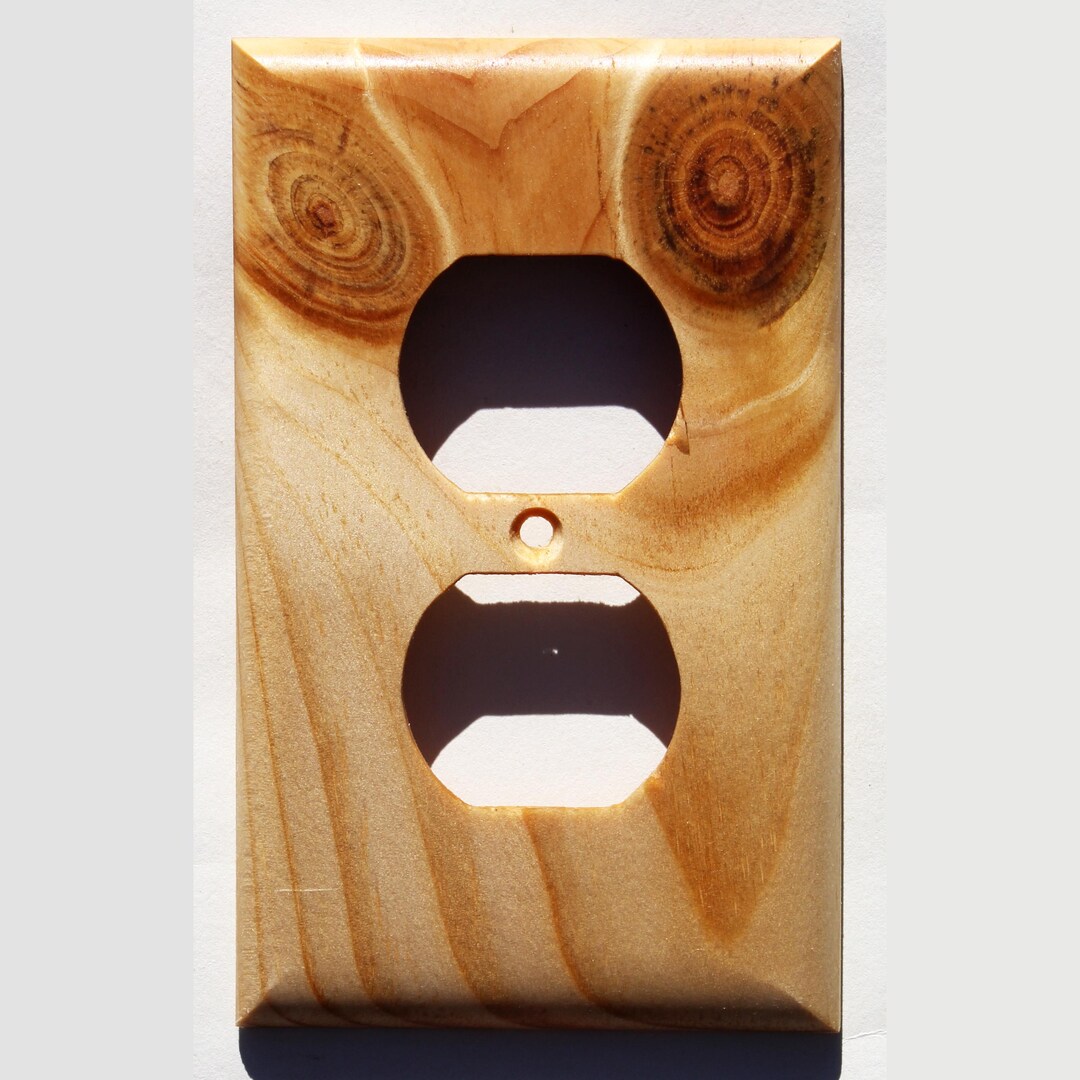 Knotty Pine Outlet Cover / Wall Plate - Etsy