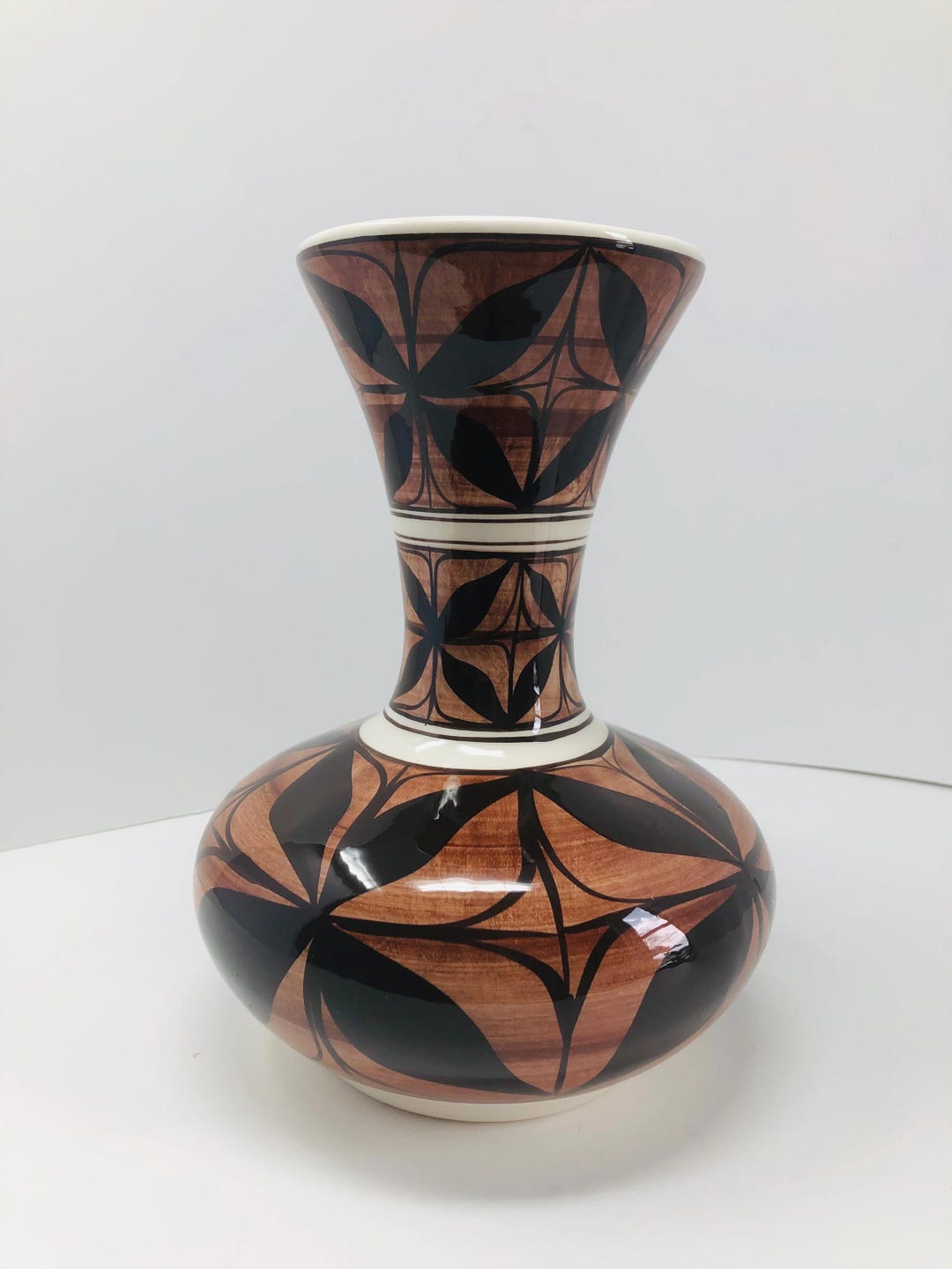 Hawaii Art Pottery Pohaku Kiln Vase, Hand Made Vintage Hawaiian Ceramic ...