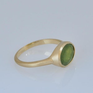 18k Gold Statement Ring , Green Large Stone, Gemstone Solid Gold Ring ...