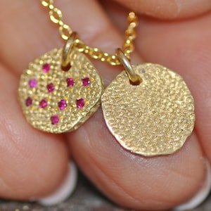 18k Gold Ruby Pendant, Small Red Ruby Gemstones, Round Gold Pendants ...
