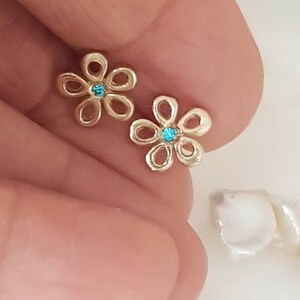 14k Gold Stud Earrings, Small Gold Earrings, Gold Flower Earrings, Gift ...