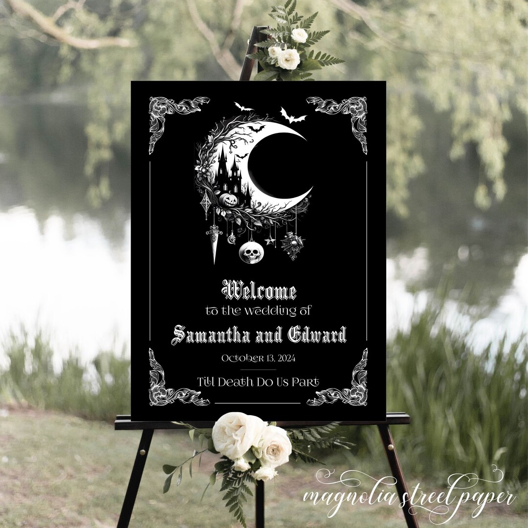 Halloween Gothic Wedding Welcome Sign, Vintage Goth Crescent Moon ...