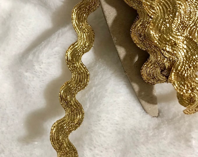 5 Yards of 1/2 Inch Wide Gold Metallic Ric Rac, Trim, Holiday ...