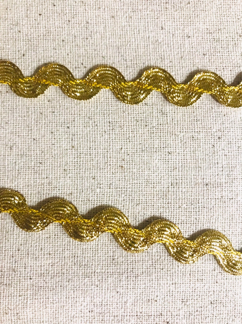 5 Yards of 1/2 Inch Wide Gold Metallic Ric Rac, Trim, Holiday ...