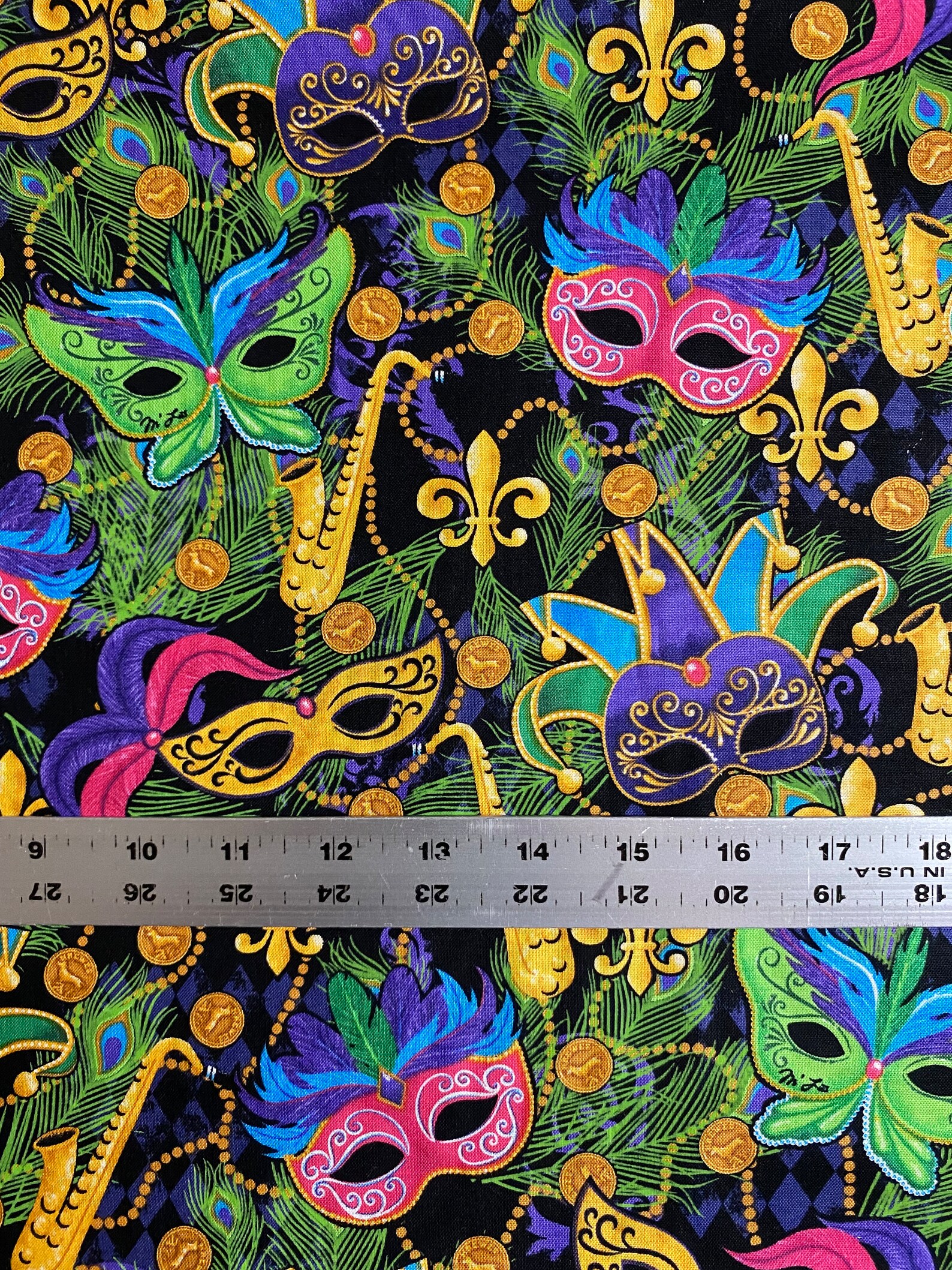 Fabric by the Half Yard - Mardi Gras Fabric, Mardi Gras Holiday - Etsy