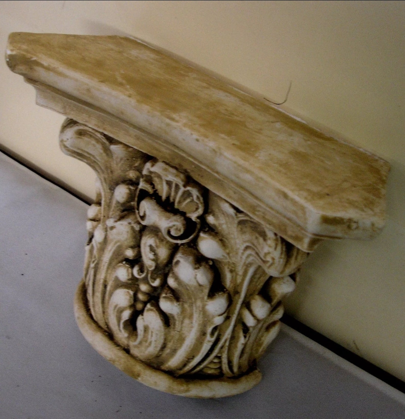 Corinthian Capital Wall Sconce Bracket 10" - Etsy
