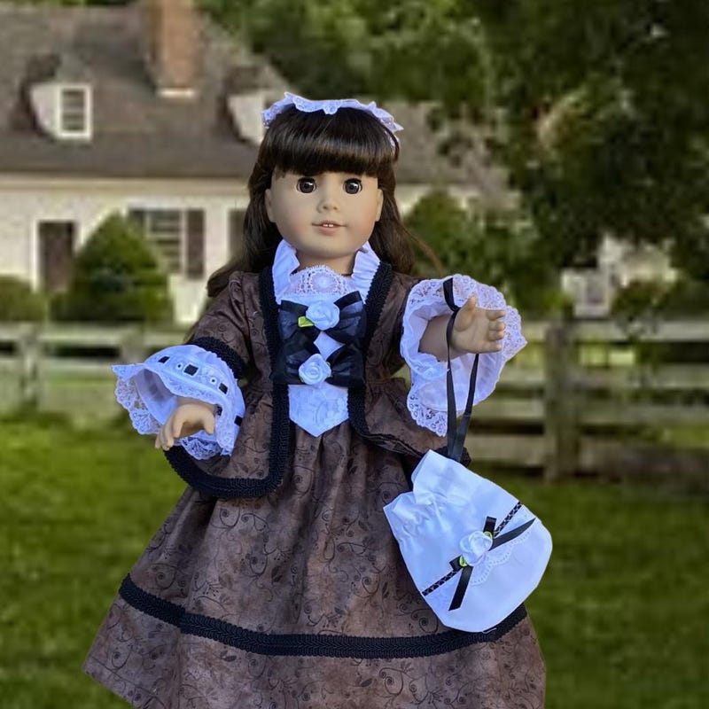 Colonial Girl - Etsy