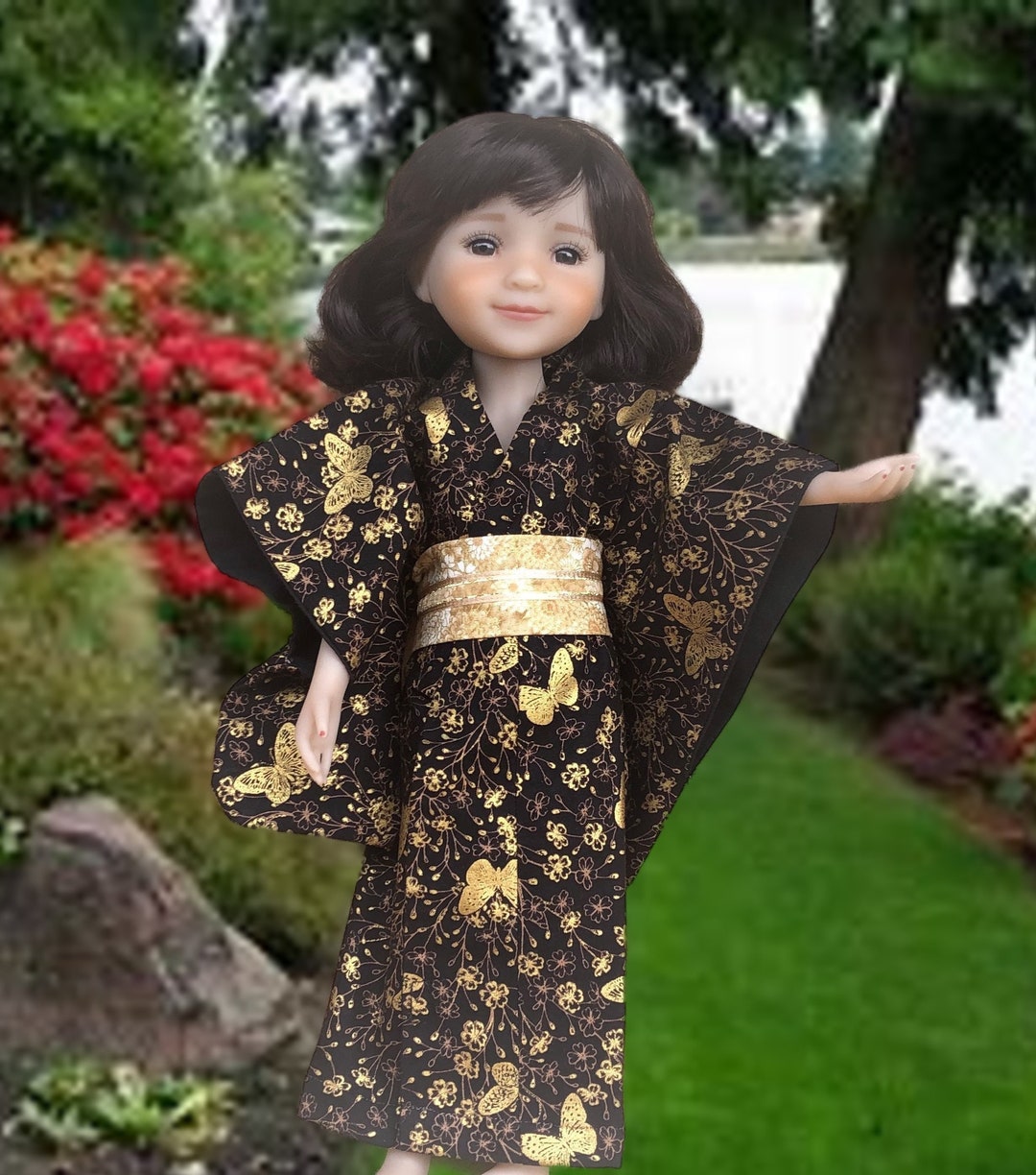 Ruby Red Fashion Friends Dolls Black and Gold Floral and Butterfly ...