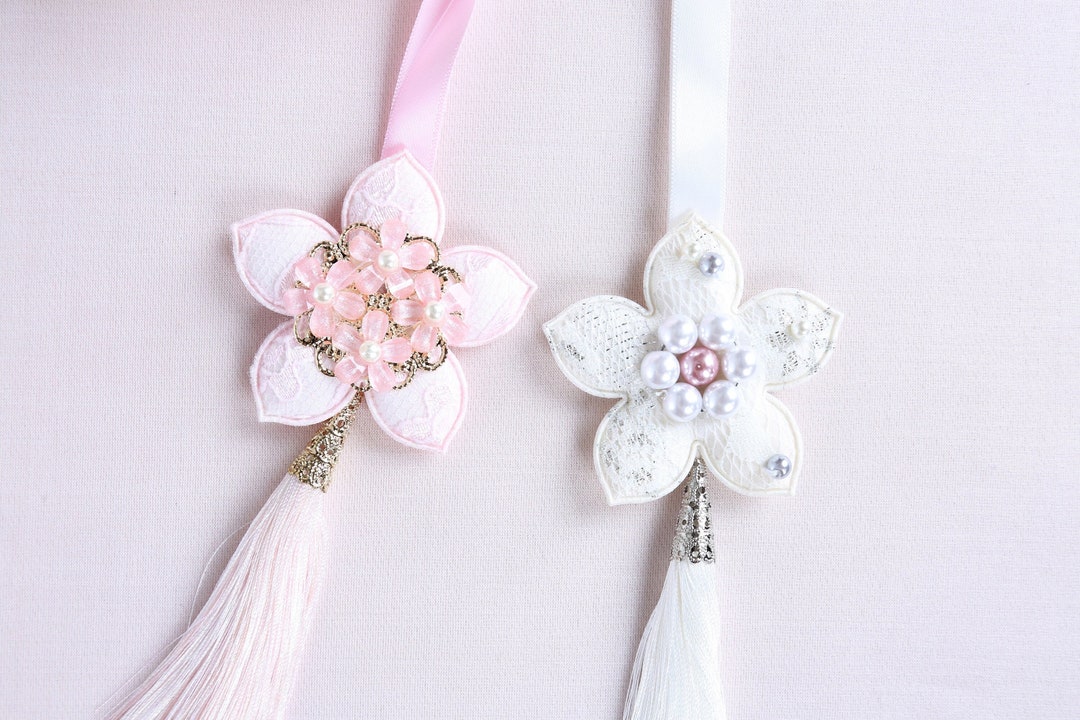 Korean Traditional Decoration Tessel, Flower, Norigae, 노리개 - Etsy