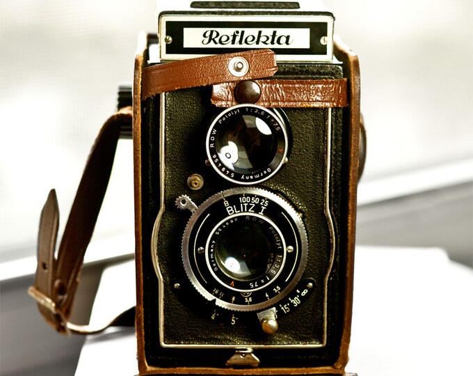 Reflekta TLR Camera Blitz I With Leather Case and Lens Caps Vintage ...
