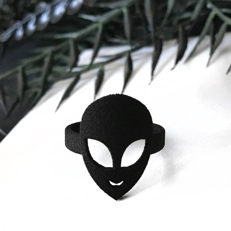 Alien Ring - Etsy