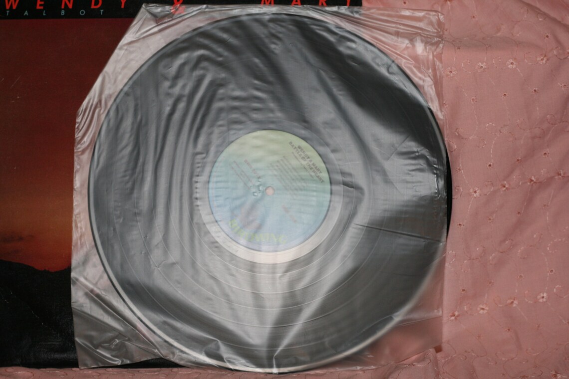 Wendy Talbot and Mary Hopkins Battle of the Heart LP, Vinyl, Record - Etsy