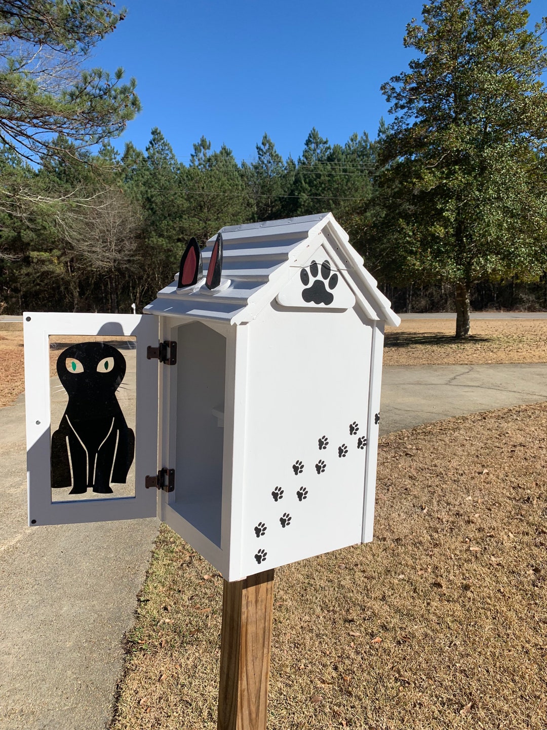 Cat Geocache With Graphics, Hidden Compartment, 2 Shelf, Neighborhood ...