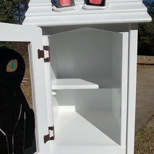 Cat Geocache With Graphics, Hidden Compartment, 2 Shelf, Neighborhood ...