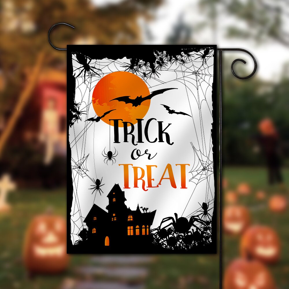 Happy Halloween House Flag, Trick Or Treat Halloween Flag