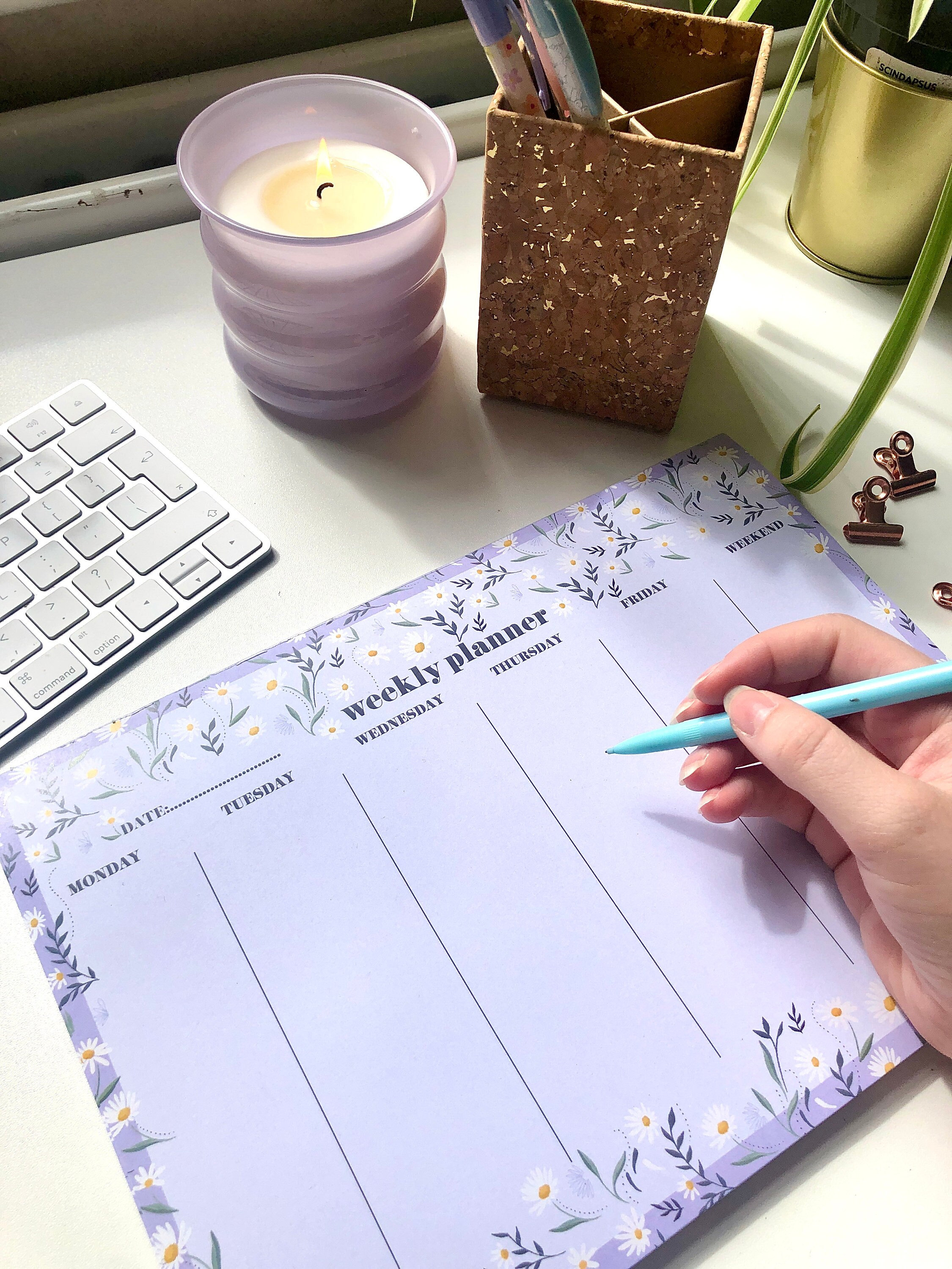 Daisy Floral Weekly Planner and Shopping List Set A4 & DL Recycled ...