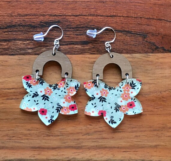 Walnut Wood Arch Connector With Patterned Fall Flowers on - Etsy