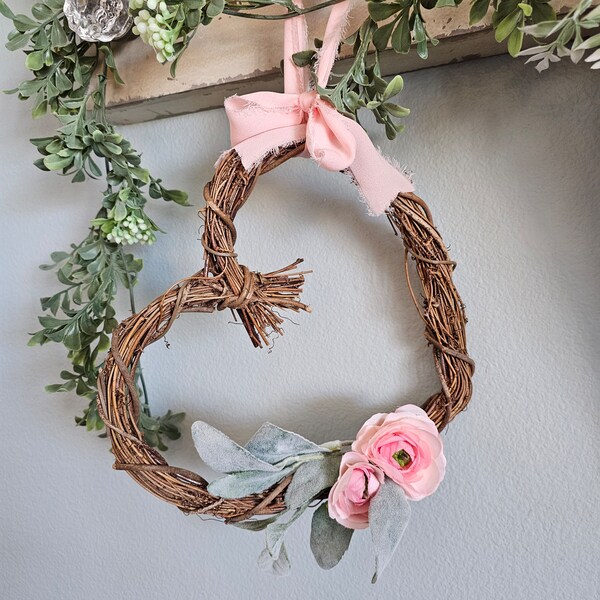 Heart Shaped Wreath - Etsy