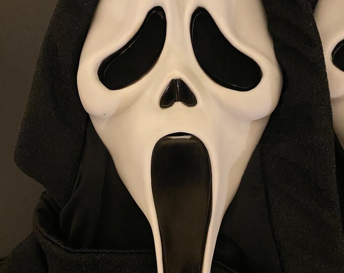 Defective Scream 25th Anniversary Collectors Mask Ghost Face Killer by ...