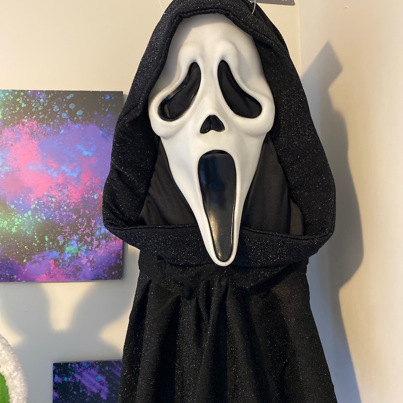 Ghostface Robe - Etsy