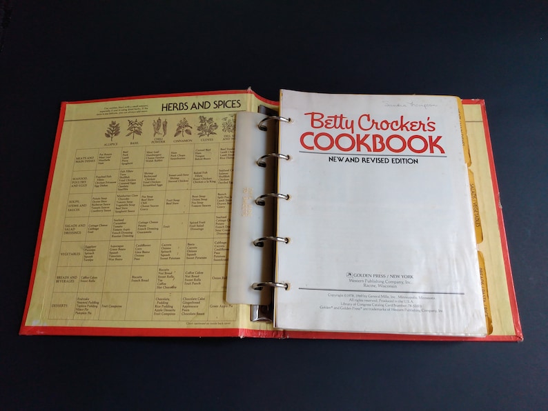 1978 Betty Crocker Cookbook 5 Ring Binder Old Vintage Mid Century Cook ...