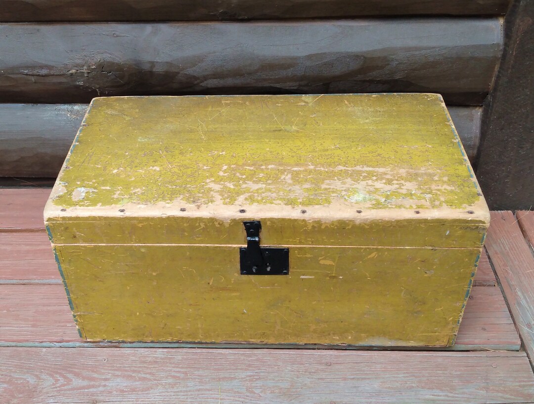 Antique Dovetailed Wood Yellow Blanket Chest Old Primitive Folk Art ...