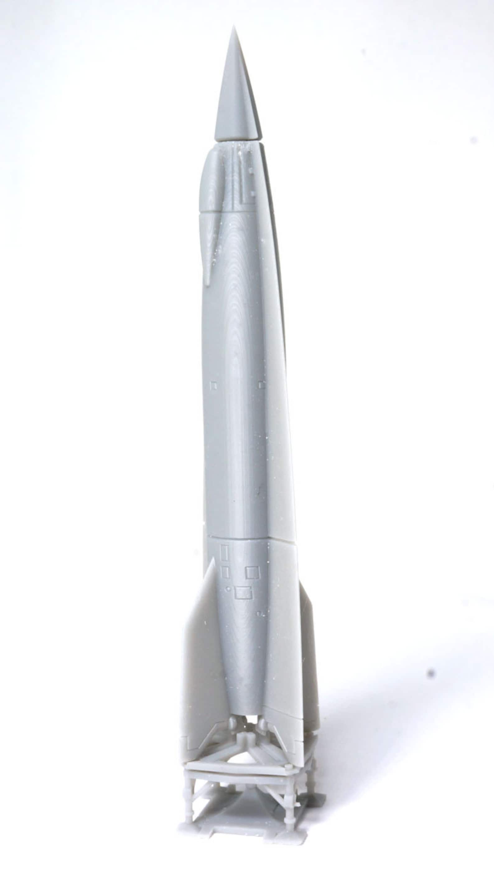 1/144 3D Printed WWII V2/A9 Rocket With Launch Pad. Unpainted - Etsy