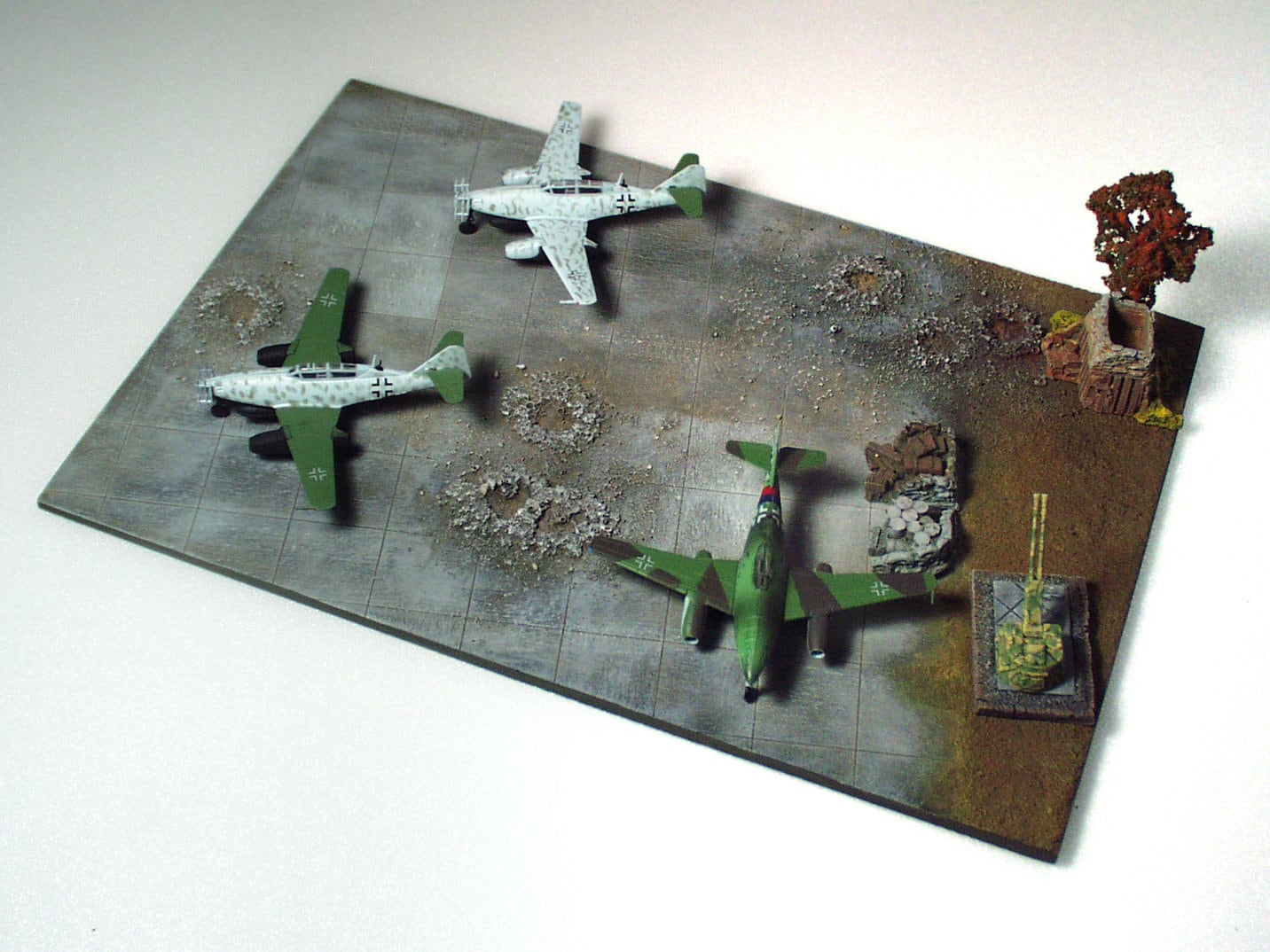 1:144 / N Scale / 12mm bombed Tarmac Airfield Diorama Base. 3D Printed ...