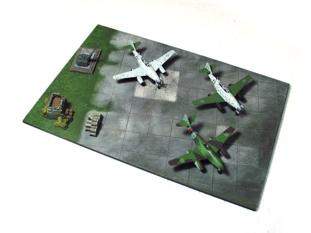 1:144 / N Scale / 12mm "mini Tarmac Airfield" Diorama Base. 3D Printed ...