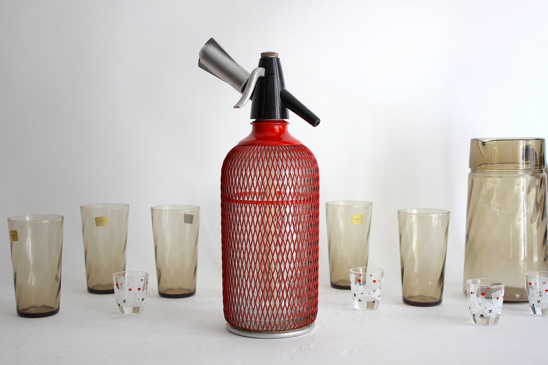 Vintage Red Soda Siphon Classic 50s/60s Mesh Design Sparkling Water ...
