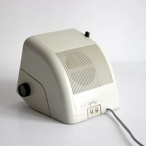 ELAC RD 100, Flip Alarm Clock Radio, With Folding Numbers. White Colour ...