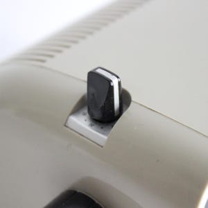 ELAC RD 100, Flip Alarm Clock Radio, With Folding Numbers. White Colour ...