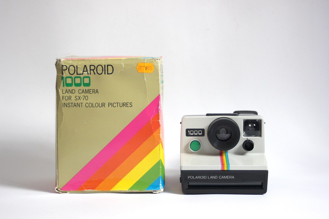 Polaroid 1000 Land Cámera - Green Shutter Button [includes Original Box ...