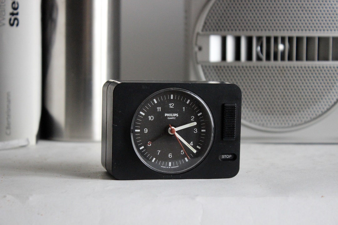 Vintage Philips Quartz Alarm Clock - Germany 80s - Etsy