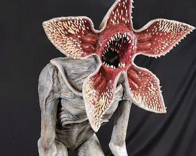 1:1 Scale Lifesize Demogorgon Statue - Etsy