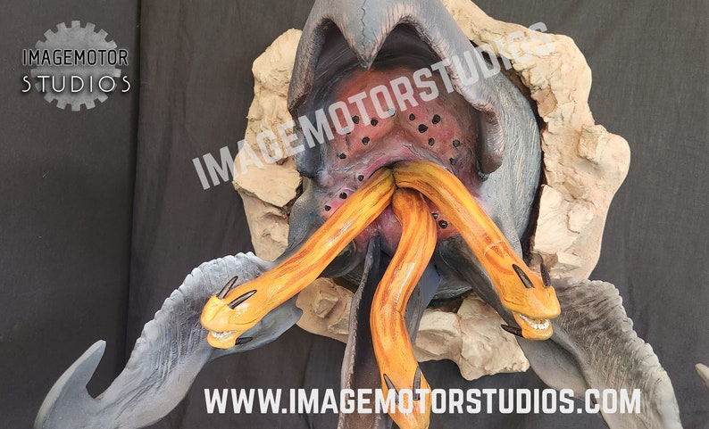 Tremors Wall Hanging or Table Top Graboid Sculpture Prop - Etsy
