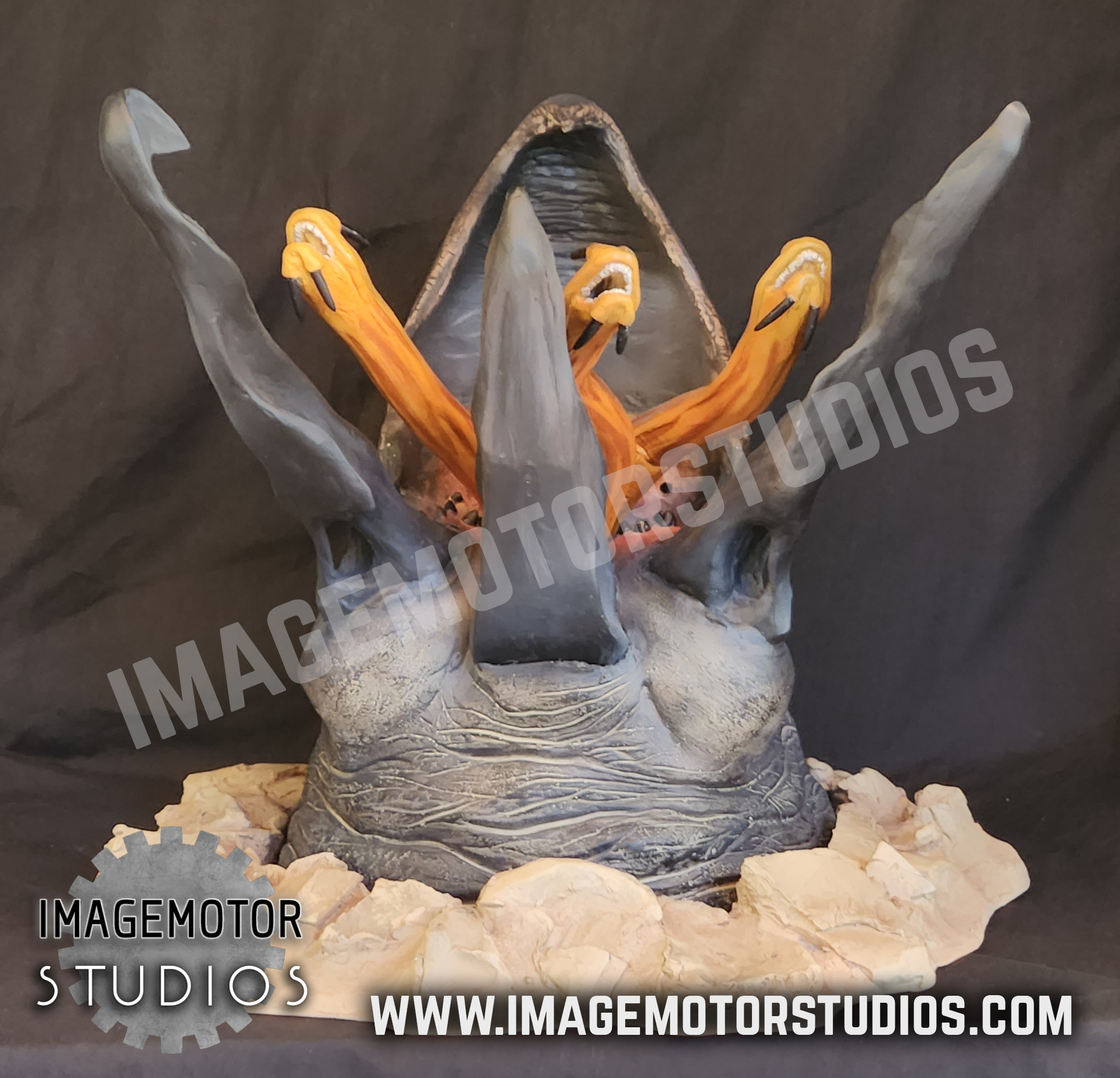 Tremors Wall Hanging or Table Top Graboid Sculpture Prop - Etsy