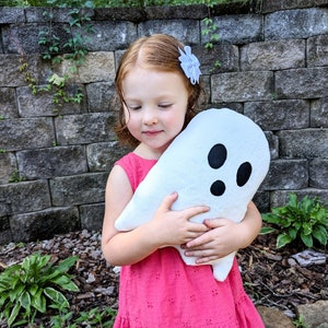 Ghost Plushie Sewing Pattern: DIY Halloween Stuffy (PDF Pattern) - Etsy