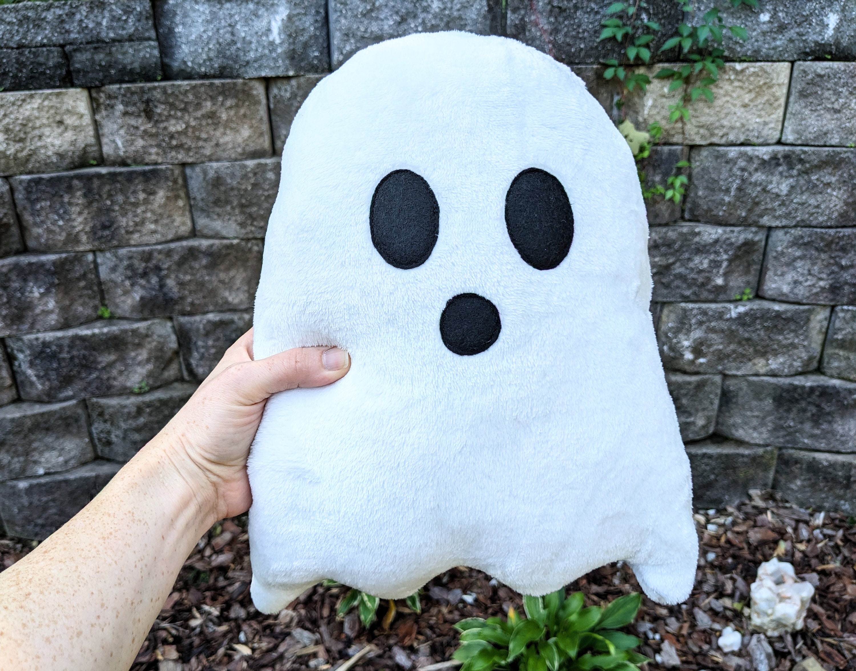 Ghost Plushie Sewing Pattern: DIY Halloween Stuffy (PDF Pattern) - Etsy