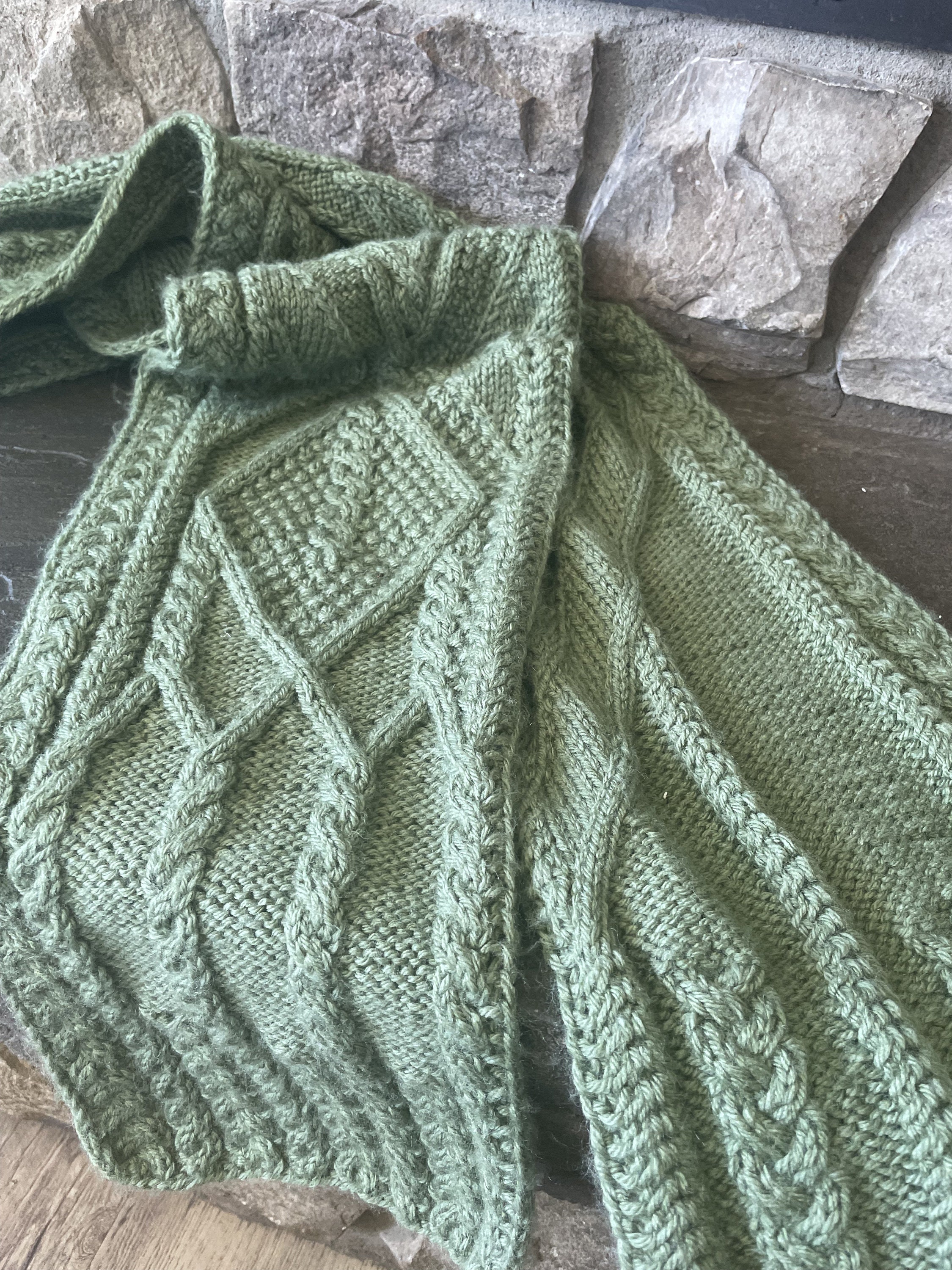 Knitting Pattern Mystery Knit Cable Scarf / Cable Scarf Knitting ...