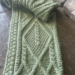 Knitting Pattern Mystery Knit Cable Scarf / Cable Scarf Knitting ...