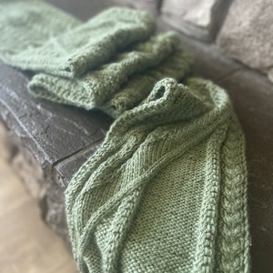 Knitting Pattern Mystery Knit Cable Scarf / Cable Scarf Knitting ...