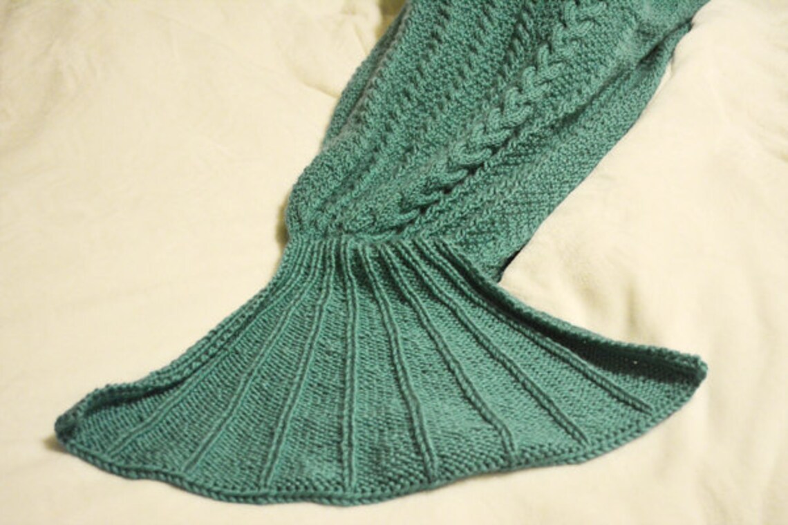 KNITTING PATTERN PDF Adult Mermaid Tail - Knit Pattern Mermaid Tail ...