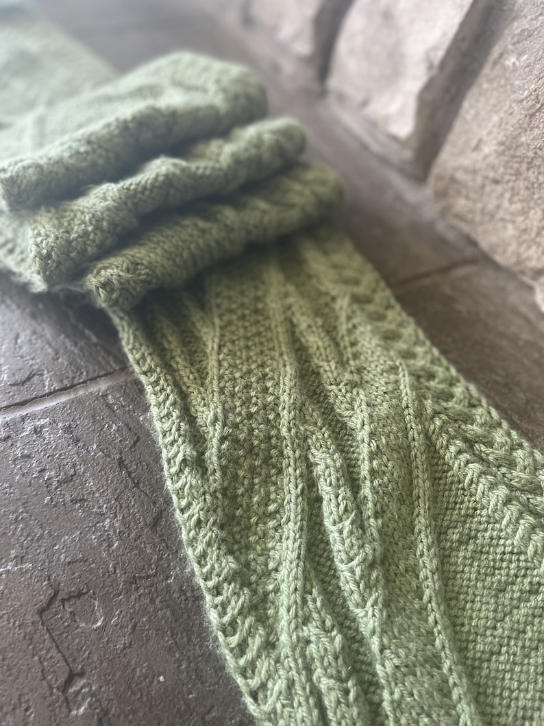 Knitting Pattern Mystery Knit Cable Scarf / Cable Scarf Knitting ...