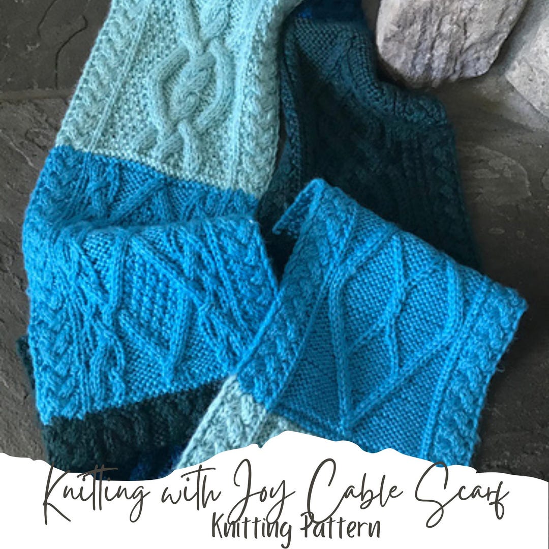Seamless Cable Scarf Knitting Pattern // Square Scarf Knit Pattern ...