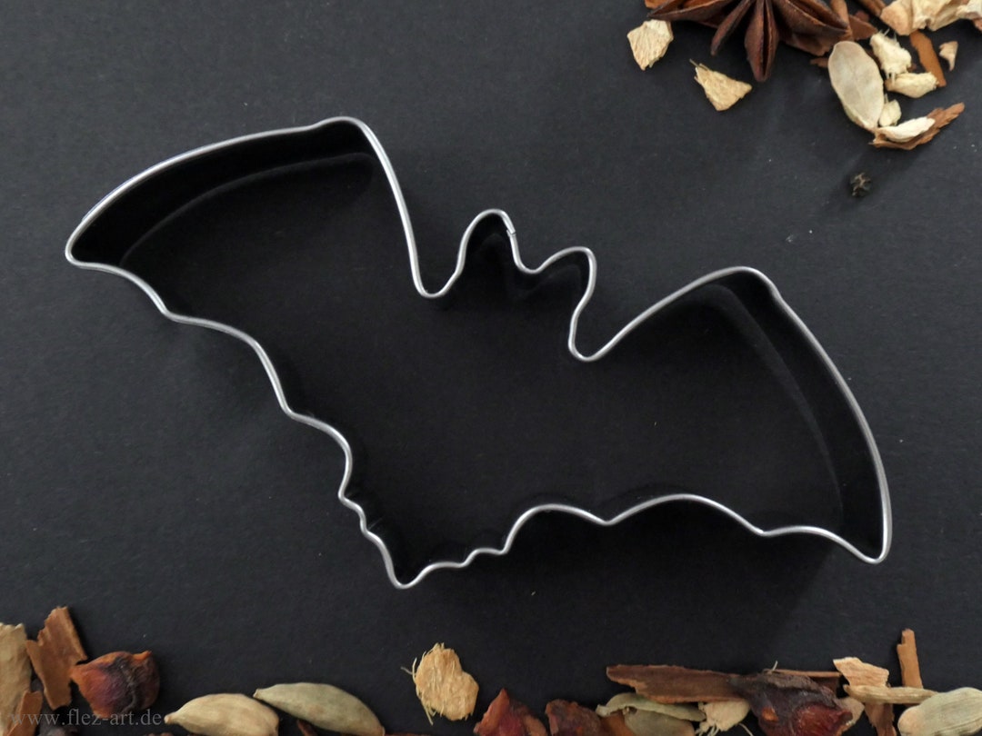 Bat Cookie Cutter nr.1 - Etsy