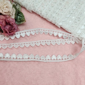 White Heart Lace Trim, Embroidered Miniature Hearts, Sewing Craft ...