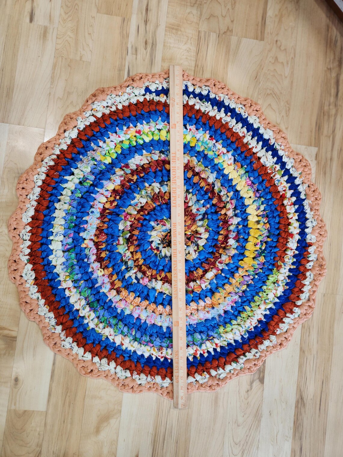 Round Rag Rug, Colorful Handmade Upcycled Textile Art Accent Throw Rug ...